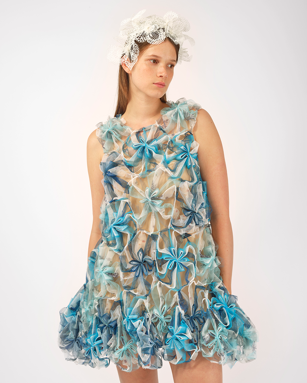 BEADED AIR-WHIRL FLOWER MINI DRESS